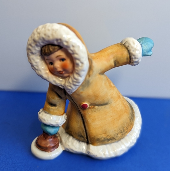 Goebel | Accents | Vintage Goebel West Germany Curling Figurine Parka ...